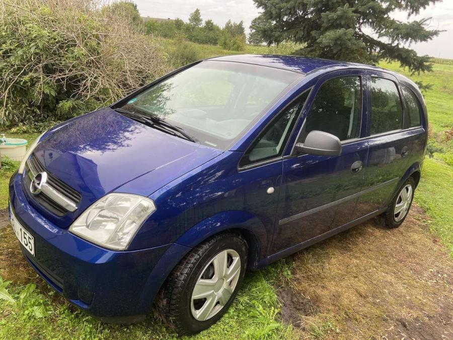 Blue Opel Meriva 2004 in Pasvalys, with an engine capacity of 1.69 L and mileage of 263 thousand km for 550 €, photo 3 on AUTOMOTO.COM.LV