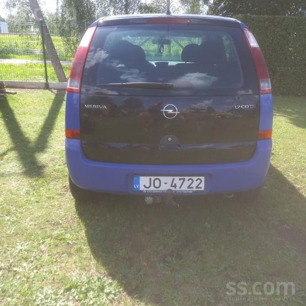 Blue Opel Meriva 2005 in Liepaja, with an engine capacity of 1.70 L and mileage of 318 thousand km for 800 €, photo 5 on AUTOMOTO.COM.LV