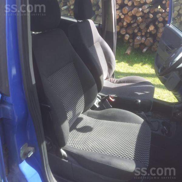 Blue Opel Meriva 2005 in Liepaja, with an engine capacity of 1.70 L and mileage of 318 thousand km for 800 €, photo 6 on AUTOMOTO.COM.LV