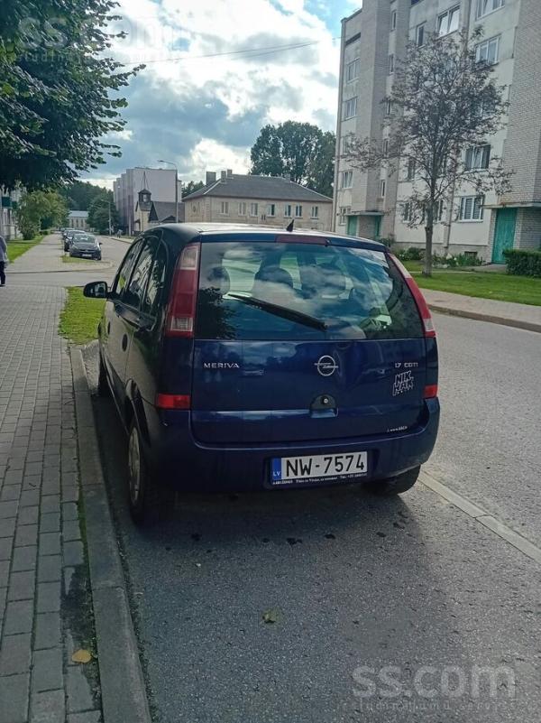 Zils Opel Meriva 2005 Rīga, ar dzinēja tilpumu 1.70 L un nobraukumu 325 tūkst. km par 600 €, foto 4 vietnē AUTOMOTO.COM.LV