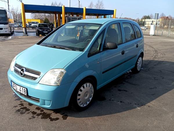 Blue Opel Meriva 2006 in Panevezys, with an engine capacity of 1.60 L and mileage of 193 thousand km for 1750 €, photo 4 on AUTOMOTO.COM.LV
