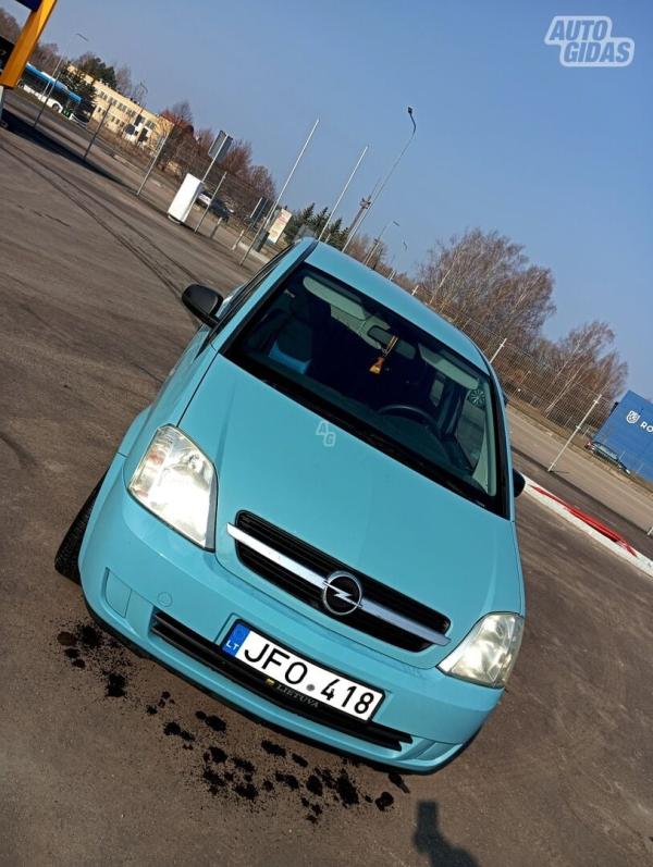 Blue Opel Meriva 2006 in Panevezys, with an engine capacity of 1.60 L and mileage of 193 thousand km for 1750 €, photo 5 on AUTOMOTO.COM.LV