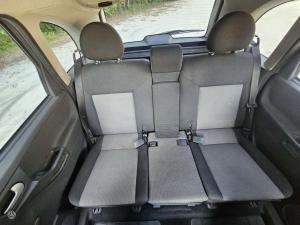 Zils Opel Meriva 2006 Viļņa, ar dzinēja tilpumu 1.60 L un nobraukumu 112 tūkst. km par 1200 €, foto 8 vietnē AUTOMOTO.COM.LV