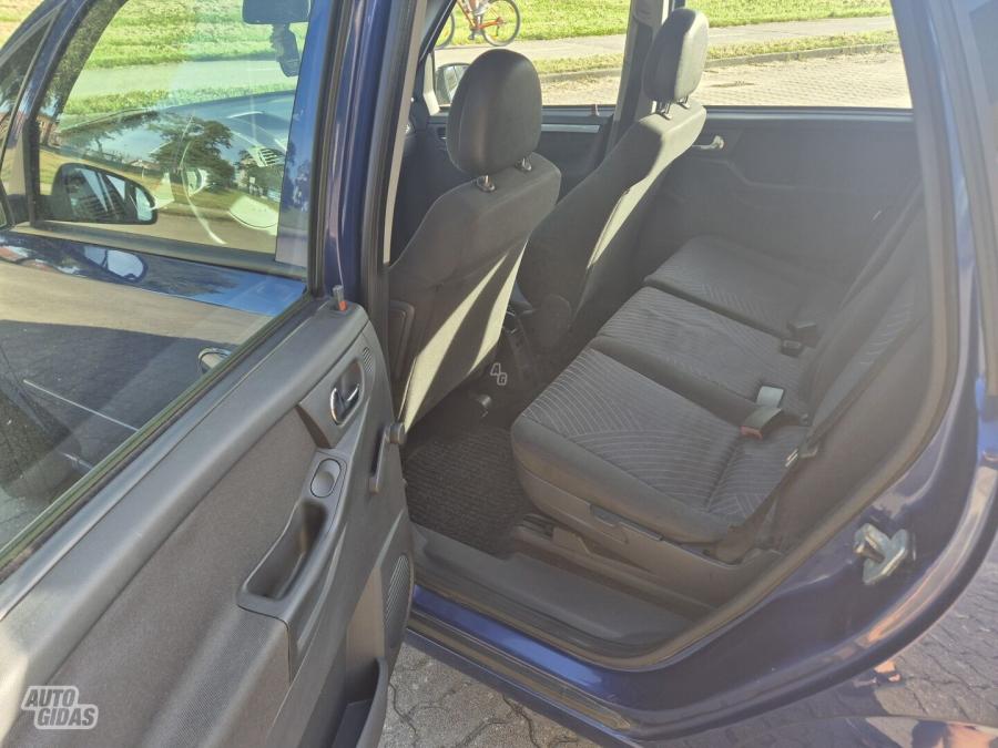 Zils Opel Meriva 2006 Klaipėda, ar dzinēja tilpumu 1.40 L un nobraukumu 193 tūkst. km par 1499 €, foto 19 vietnē AUTOMOTO.COM.LV