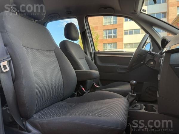 Zils Opel Meriva 2007 Rīga, ar dzinēja tilpumu 1.60 L un nobraukumu 0 tūkst. km par 2700 €, foto 8 vietnē AUTOMOTO.COM.LV