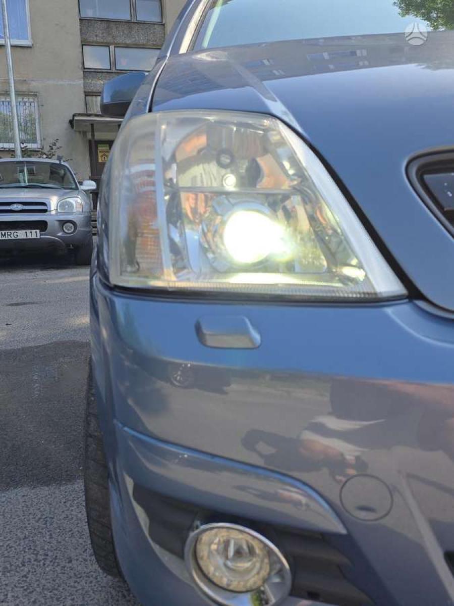 Zils Opel Meriva 2007 Viļņa, ar dzinēja tilpumu 1.69 L un nobraukumu 239 tūkst. km par 2500 €, foto 1 vietnē AUTOMOTO.COM.LV