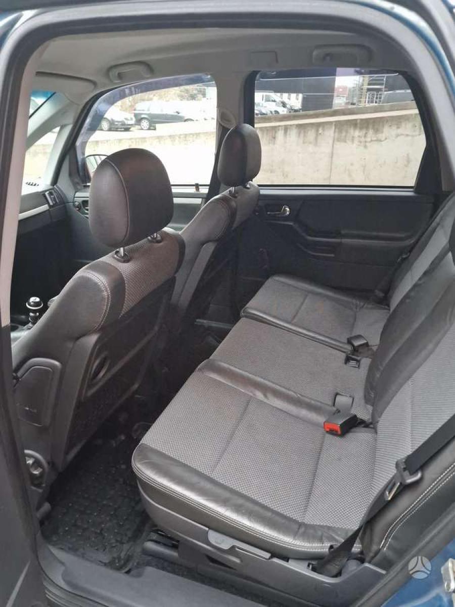 Zils Opel Meriva 2007 Viļņa, ar dzinēja tilpumu 1.69 L un nobraukumu 239 tūkst. km par 2500 €, foto 16 vietnē AUTOMOTO.COM.LV
