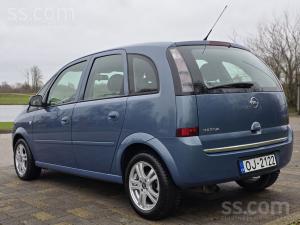 Zils Opel Meriva 2008 Rīga, ar dzinēja tilpumu 1.40 L un nobraukumu 221 tūkst. km par 2700 €, foto 5 vietnē AUTOMOTO.COM.LV