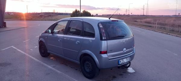 Blue Opel Meriva 2008 in Vilnius, with an engine capacity of 1.70 L and mileage of 341 thousand km for 600 €, photo 3 on AUTOMOTO.COM.LV