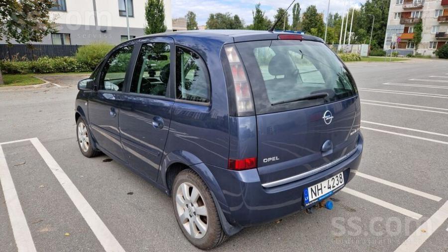 Blue Opel Meriva 2008 in Riga, with an engine capacity of 1.60 L and mileage of 181 thousand km for 1200 €, photo 4 on AUTOMOTO.COM.LV