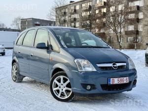 Blue Opel Meriva 2009 in Rezekne, with an engine capacity of 1.40 L and mileage of 240 thousand km for 1590 €, photo 2 on AUTOMOTO.COM.LV