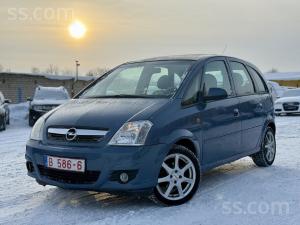 Blue Opel Meriva 2009 in Rezekne, with an engine capacity of 1.40 L and mileage of 240 thousand km for 1590 €, photo 4 on AUTOMOTO.COM.LV