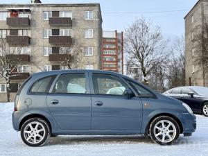 Blue Opel Meriva 2009 in Rezekne, with an engine capacity of 1.40 L and mileage of 240 thousand km for 1590 €, photo 6 on AUTOMOTO.COM.LV