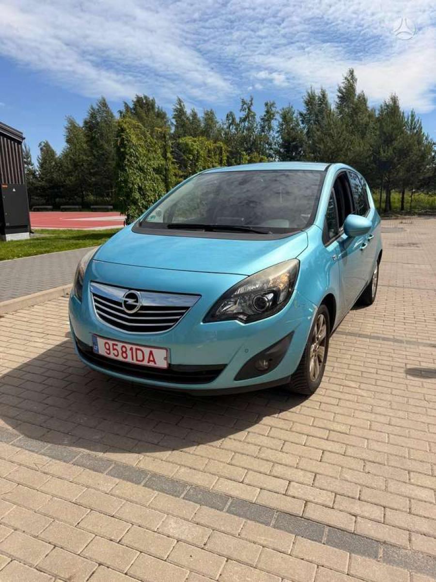 Zils Opel Meriva 2010 Viļņa, ar dzinēja tilpumu 1.40 L un nobraukumu 74 tūkst. km par 4150 €, foto 4 vietnē AUTOMOTO.COM.LV