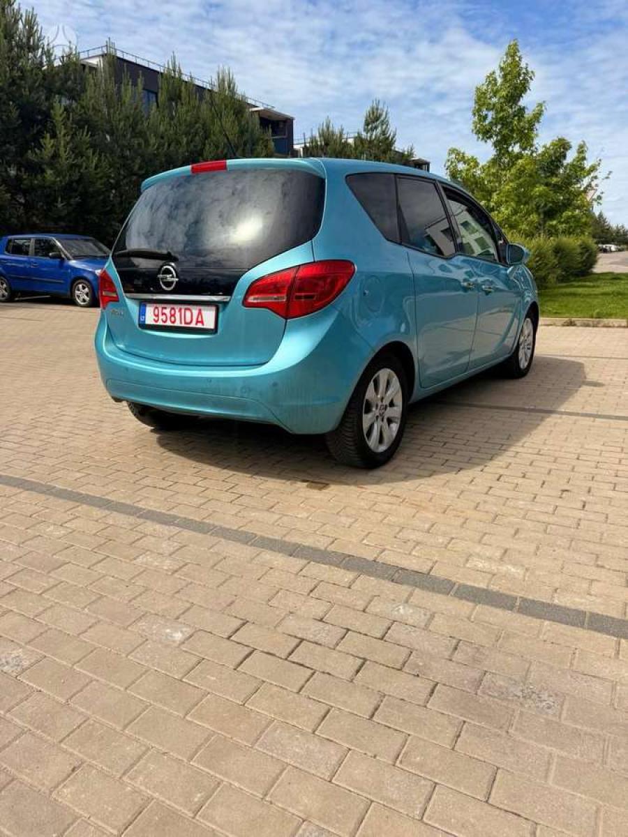 Zils Opel Meriva 2010 Viļņa, ar dzinēja tilpumu 1.40 L un nobraukumu 74 tūkst. km par 4150 €, foto 5 vietnē AUTOMOTO.COM.LV
