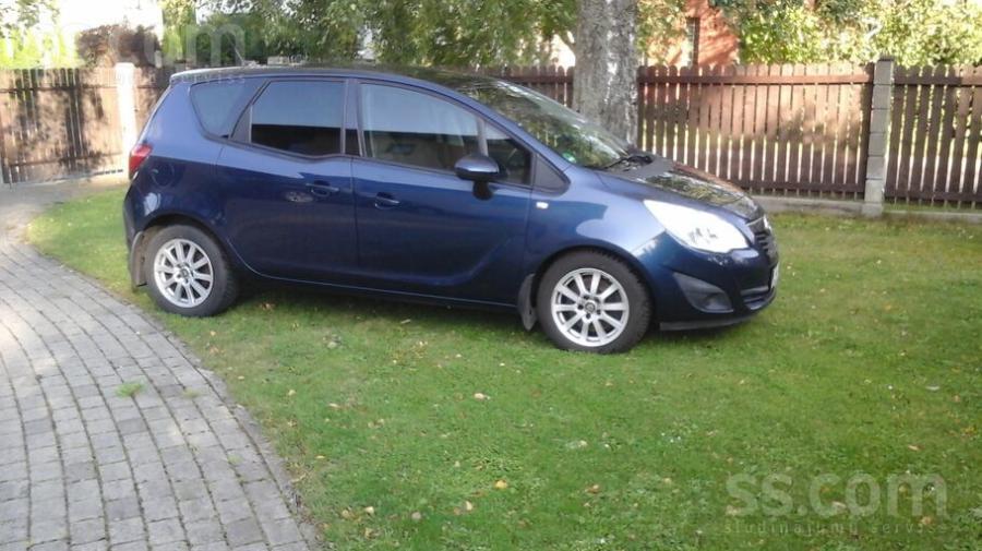 Zils Opel Meriva 2010 Ogre, ar dzinēja tilpumu 1.70 L un nobraukumu 228 tūkst. km par 3650 €, foto 4 vietnē AUTOMOTO.COM.LV