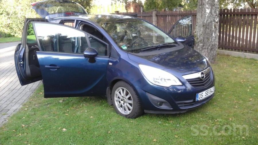 Zils Opel Meriva 2010 Ogre, ar dzinēja tilpumu 1.70 L un nobraukumu 228 tūkst. km par 3650 €, foto 21 vietnē AUTOMOTO.COM.LV