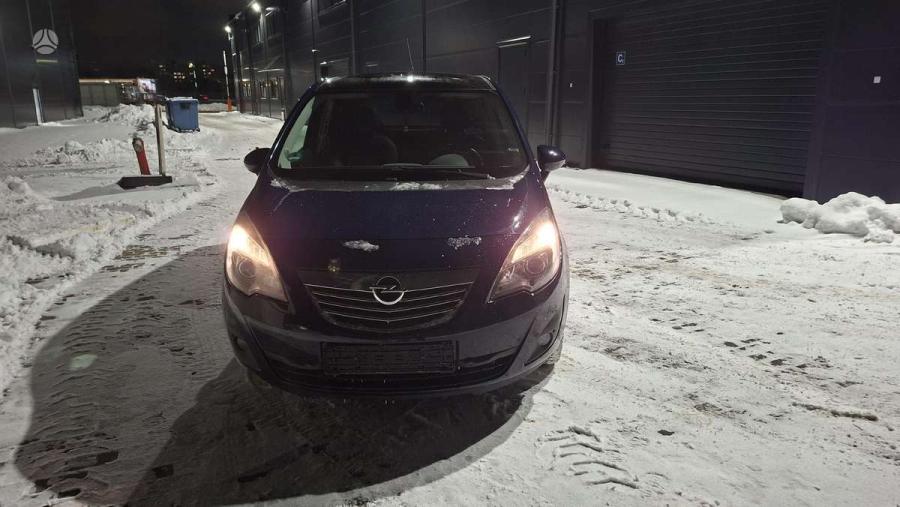 Zils Opel Meriva 2011 Kauņa, ar dzinēja tilpumu 1.69 L un nobraukumu 210 tūkst. km par 3200 €, foto 3 vietnē AUTOMOTO.COM.LV