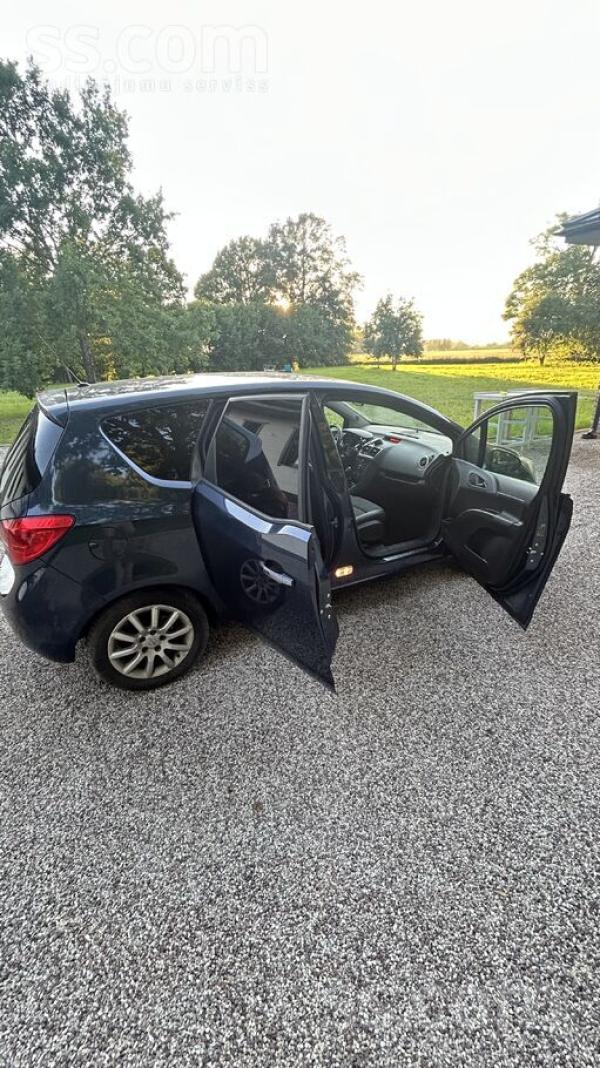 Zils Opel Meriva 2011 Jelgava, ar dzinēja tilpumu 1.70 L un nobraukumu 203 tūkst. km par 4850 €, foto 4 vietnē AUTOMOTO.COM.LV