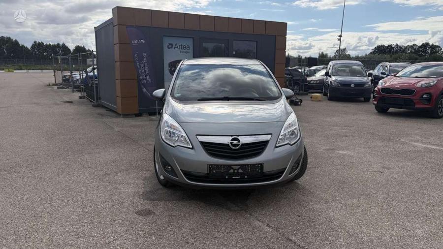 Zils Opel Meriva 2011 Marijampole, ar dzinēja tilpumu 1.40 L un nobraukumu 88 tūkst. km par 4200 €, foto 12 vietnē AUTOMOTO.COM.LV