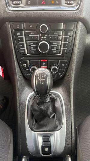 Zils Opel Meriva 2011 Marijampole, ar dzinēja tilpumu 1.40 L un nobraukumu 88 tūkst. km par 4200 €, foto 26 vietnē AUTOMOTO.COM.LV