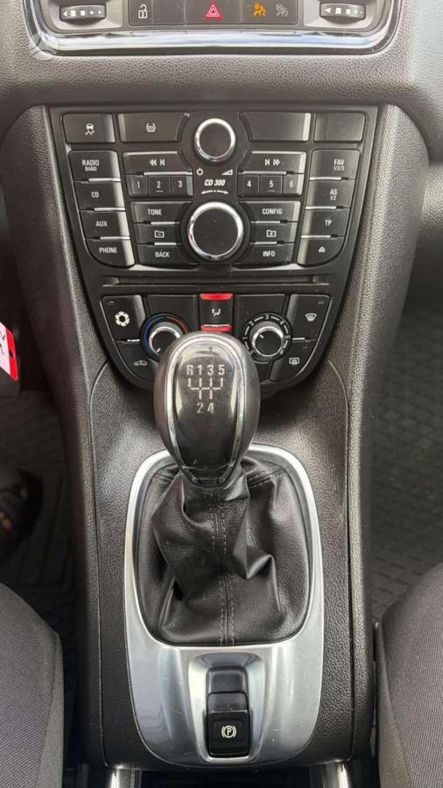 Zils Opel Meriva 2011 Marijampole, ar dzinēja tilpumu 1.40 L un nobraukumu 88 tūkst. km par 4200 €, foto 26 vietnē AUTOMOTO.COM.LV