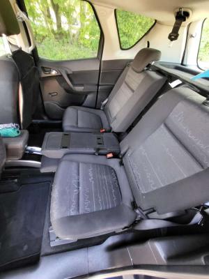 Zils Opel Meriva 2012 Viļņa, ar dzinēja tilpumu 1.25 L un nobraukumu 266 tūkst. km par 2800 €, foto 12 vietnē AUTOMOTO.COM.LV