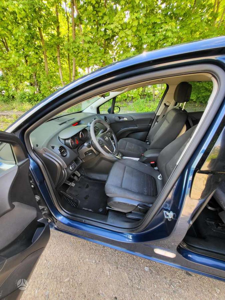 Zils Opel Meriva 2012 Viļņa, ar dzinēja tilpumu 1.25 L un nobraukumu 266 tūkst. km par 2800 €, foto 14 vietnē AUTOMOTO.COM.LV