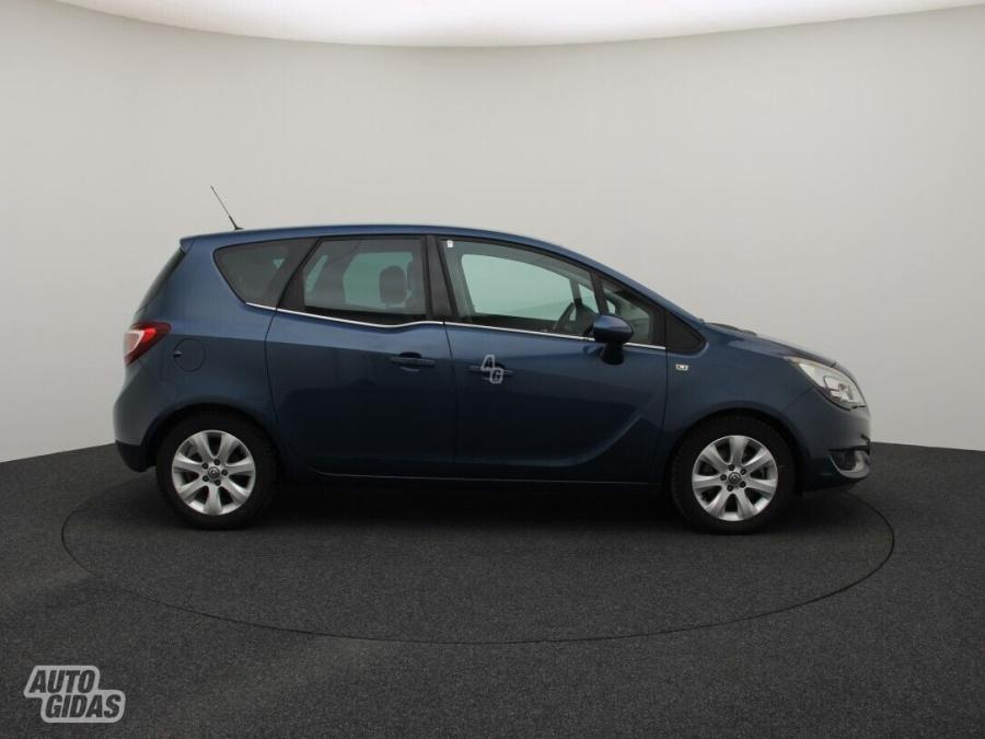 Blue Opel Meriva 2015 in Vilnius, with an engine capacity of 1.60 L and mileage of 260 thousand km for 5599 €, photo 9 on AUTOMOTO.COM.LV