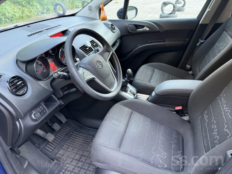 Zils Opel Meriva 2016 Jūrmala, ar dzinēja tilpumu 1.60 L un nobraukumu 250 tūkst. km par 6500 €, foto 11 vietnē AUTOMOTO.COM.LV