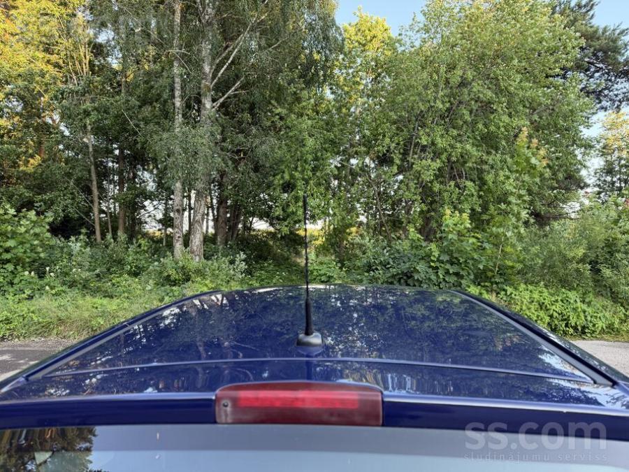 Zils Opel Meriva 2016 Jūrmala, ar dzinēja tilpumu 1.60 L un nobraukumu 250 tūkst. km par 6500 €, foto 30 vietnē AUTOMOTO.COM.LV