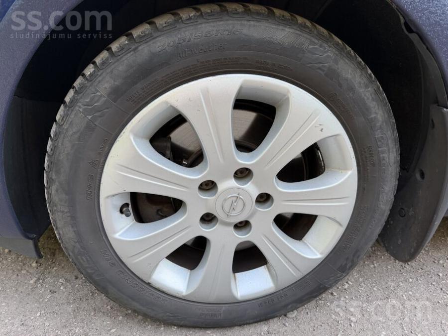 Zils Opel Meriva 2016 Jūrmala, ar dzinēja tilpumu 1.60 L un nobraukumu 250 tūkst. km par 6500 €, foto 34 vietnē AUTOMOTO.COM.LV
