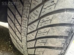 Zils Opel Meriva 2016 Jūrmala, ar dzinēja tilpumu 1.60 L un nobraukumu 250 tūkst. km par 6500 €, foto 35 vietnē AUTOMOTO.COM.LV