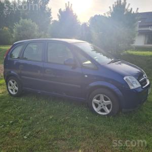 Blue Opel Meriva 2004 in Ogre, with an engine capacity of 1.60 L and mileage of 260 thousand km for 300 €, photo 3 on AUTOMOTO.COM.LV