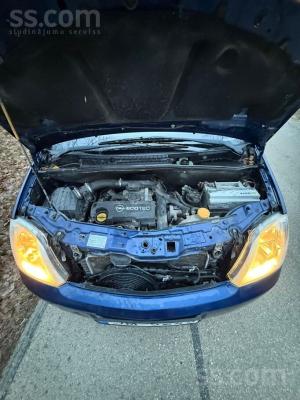 Zils Opel Meriva 2004 Rīga, ar dzinēja tilpumu 1.70 L un nobraukumu 276 tūkst. km par 750 €, foto 7 vietnē AUTOMOTO.COM.LV