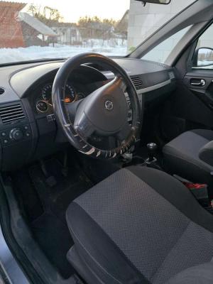 Zils Opel Meriva 2006 Pakruojis, ar dzinēja tilpumu 1.60 L un nobraukumu 271 tūkst. km par 999 €, foto 8 vietnē AUTOMOTO.COM.LV