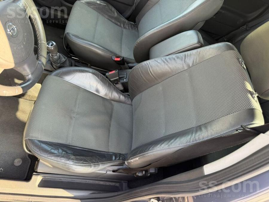 Zils Opel Meriva 2009 Rīga, ar dzinēja tilpumu 1.70 L un nobraukumu 311 tūkst. km par 1450 €, foto 12 vietnē AUTOMOTO.COM.LV