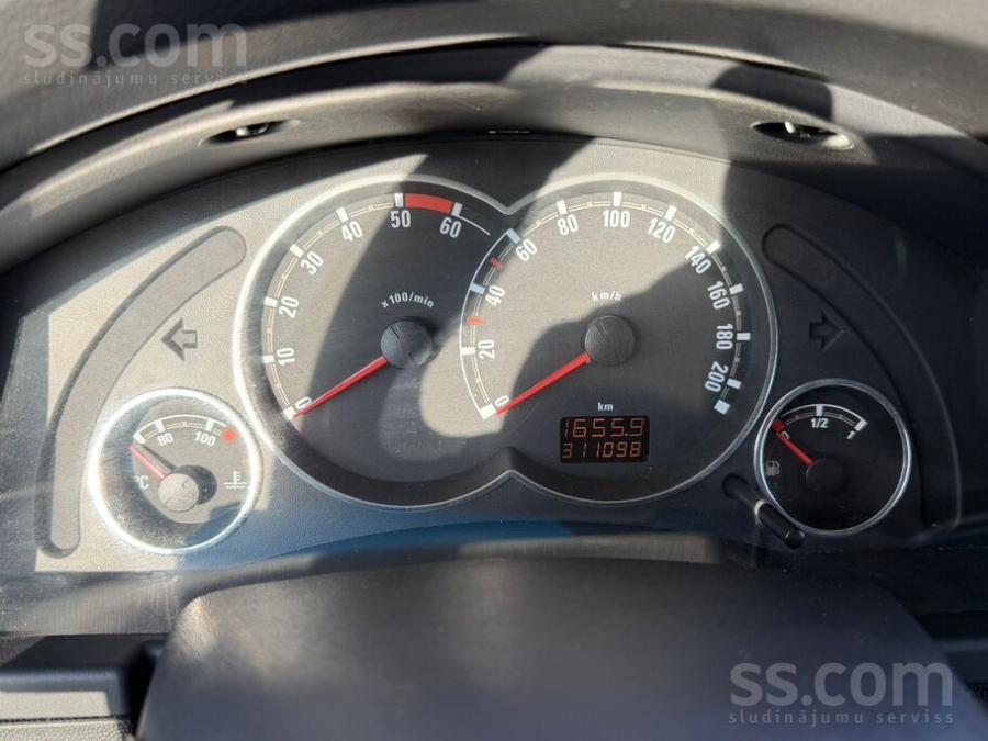 Zils Opel Meriva 2009 Rīga, ar dzinēja tilpumu 1.70 L un nobraukumu 311 tūkst. km par 1450 €, foto 13 vietnē AUTOMOTO.COM.LV