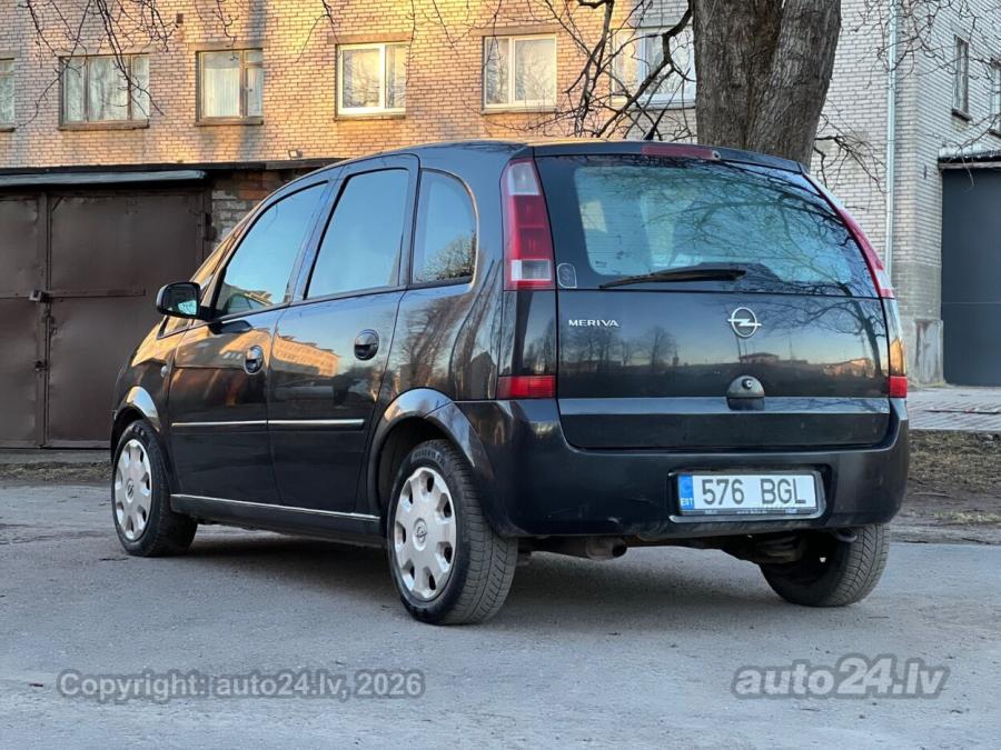 Blue Opel Meriva 2005 in Narva, with an engine capacity of 1.40 L and mileage of 220 thousand km for 999 €, photo 7 on AUTOMOTO.COM.LV