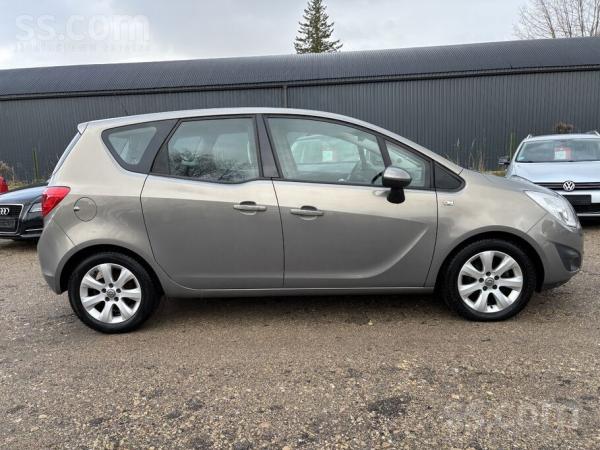 Brūns Opel Meriva 2010 Ogre, ar dzinēja tilpumu 1.40 L un nobraukumu 224 tūkst. km par 4290 €, foto 2 vietnē AUTOMOTO.COM.LV