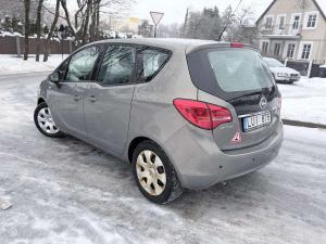 Brown Opel Meriva 2010 in Vilnius, with an engine capacity of 1.40 L and mileage of 220 thousand km for 2300 €, photo 4 on AUTOMOTO.COM.LV