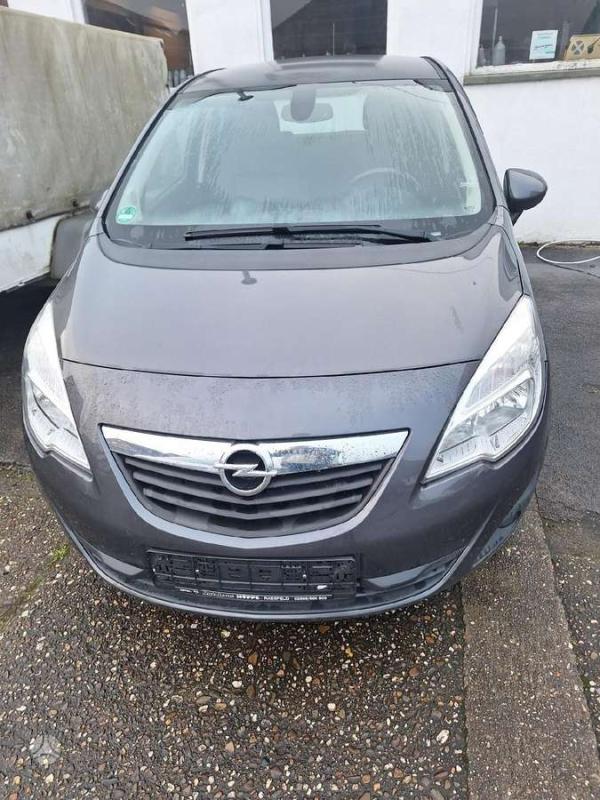 Brūns Opel Meriva 2011 Utena, ar dzinēja tilpumu 1.40 L un nobraukumu 145 tūkst. km par 3150 €, foto 1 vietnē AUTOMOTO.COM.LV