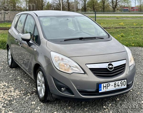 Brūns Opel Meriva 2011 Rīga, ar dzinēja tilpumu 1.40 L un nobraukumu 212 tūkst. km par 3190 €, foto 2 vietnē AUTOMOTO.COM.LV