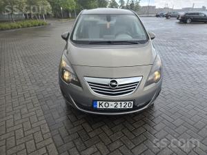 Brūns Opel Meriva 2011 Ventspils, ar dzinēja tilpumu 1.30 L un nobraukumu 281 tūkst. km par 1550 €, foto 3 vietnē AUTOMOTO.COM.LV