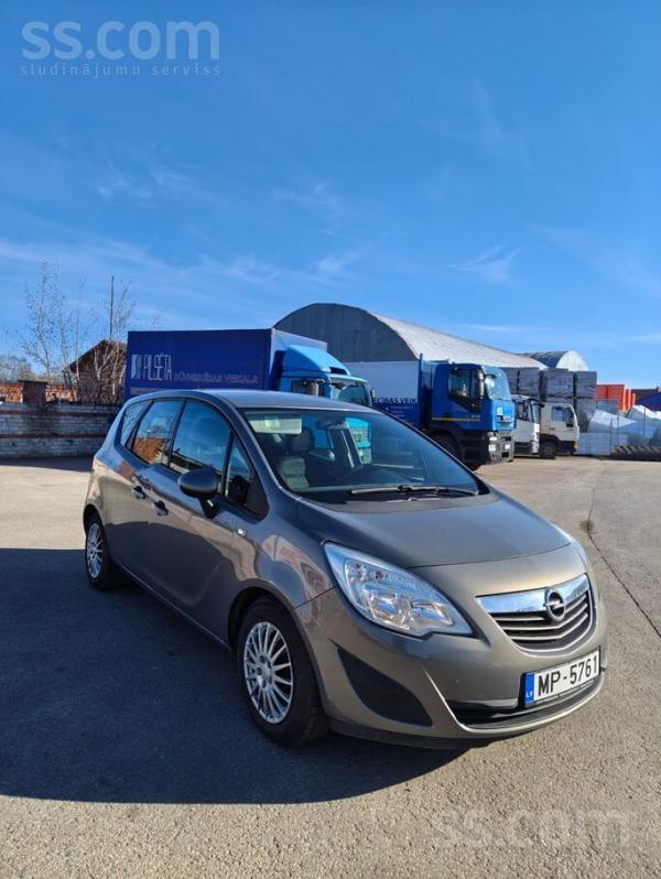Brūns Opel Meriva 2011 Jelgava, ar dzinēja tilpumu 1.40 L un nobraukumu 252 tūkst. km par 2990 €, foto 1 vietnē AUTOMOTO.COM.LV