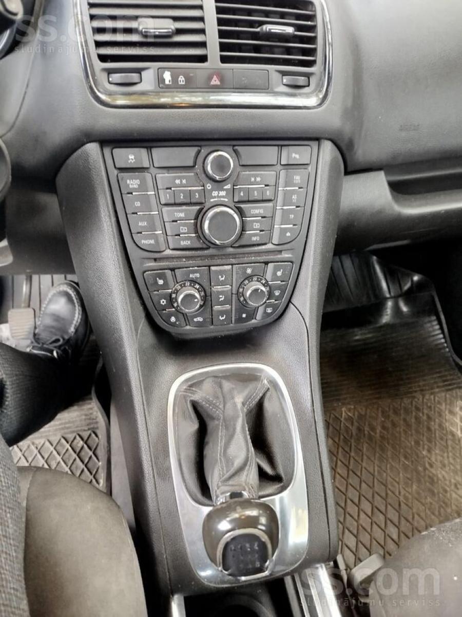 Brūns Opel Meriva 2011 Rīga, ar dzinēja tilpumu 1.40 L un nobraukumu 172 tūkst. km par 2100 €, foto 7 vietnē AUTOMOTO.COM.LV