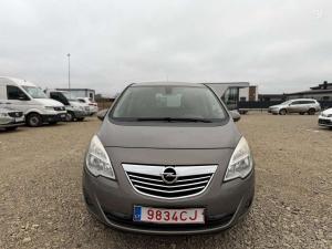 Brown Opel Meriva 2012 in Siauliai, with an engine capacity of 1.40 L and mileage of 288 thousand km for 3200 €, photo 2 on AUTOMOTO.COM.LV