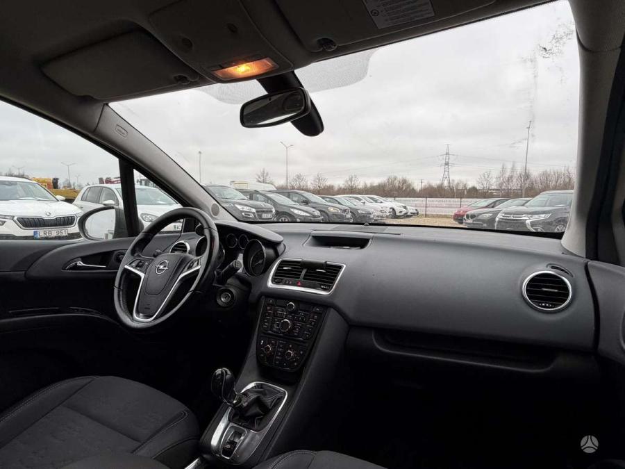 Brown Opel Meriva 2012 in Siauliai, with an engine capacity of 1.40 L and mileage of 288 thousand km for 3200 €, photo 13 on AUTOMOTO.COM.LV