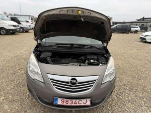 Brown Opel Meriva 2012 in Siauliai, with an engine capacity of 1.40 L and mileage of 288 thousand km for 3200 €, photo 19 on AUTOMOTO.COM.LV