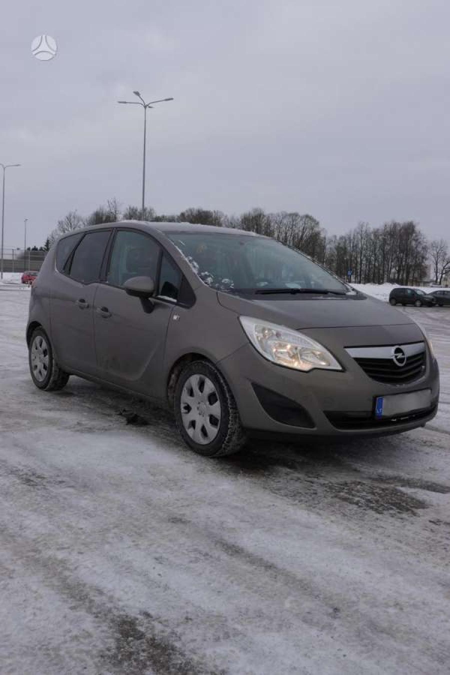 Brown Opel Meriva 2012 in Siauliai, with an engine capacity of 1.39 L and mileage of 155 thousand km for 4300 €, photo 1 on AUTOMOTO.COM.LV